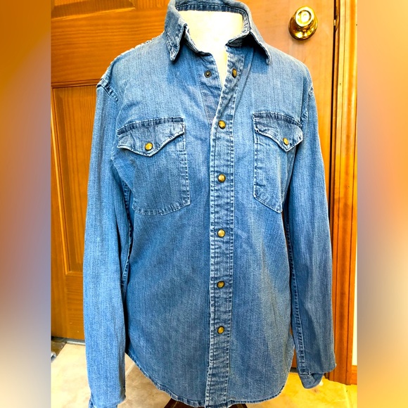 Wrangler | Tops | Wrangler Indigo Denim Sz Sp Pearly Tan Snaps Paint ...